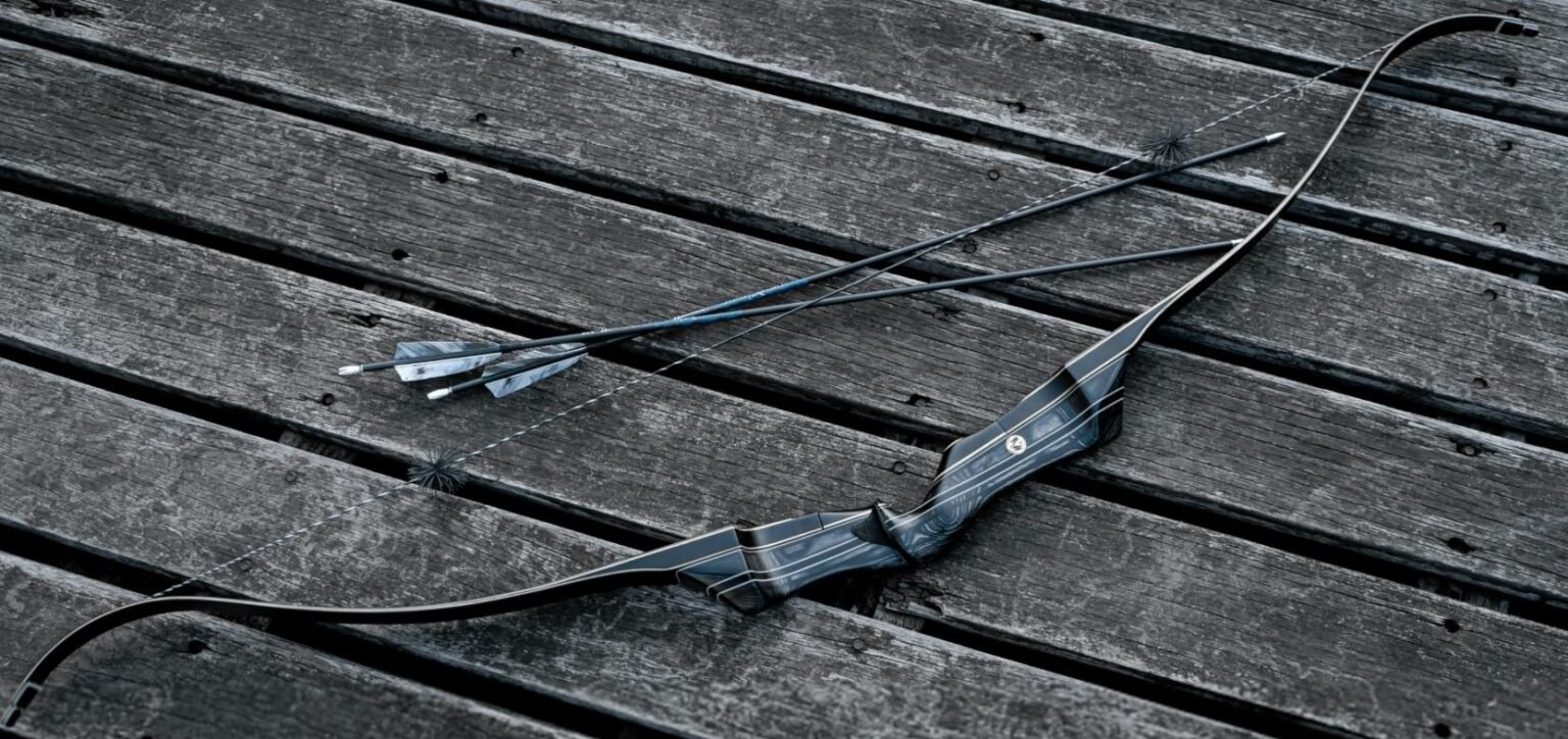 Understanding the Differences Between Crossbows and Compound Bows
